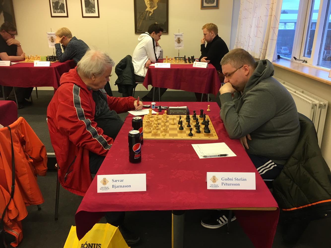 Hjörvar, Guðmundur og Arnar Ingi með fullt hús eftir þrjár umferðir í ...